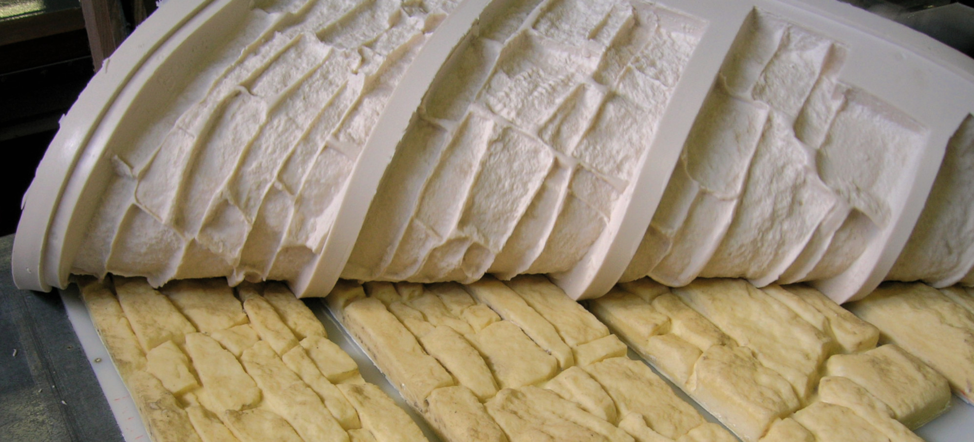 Muottimateriaalit - silikonit, elastomeerit, hartsit - Jacomp